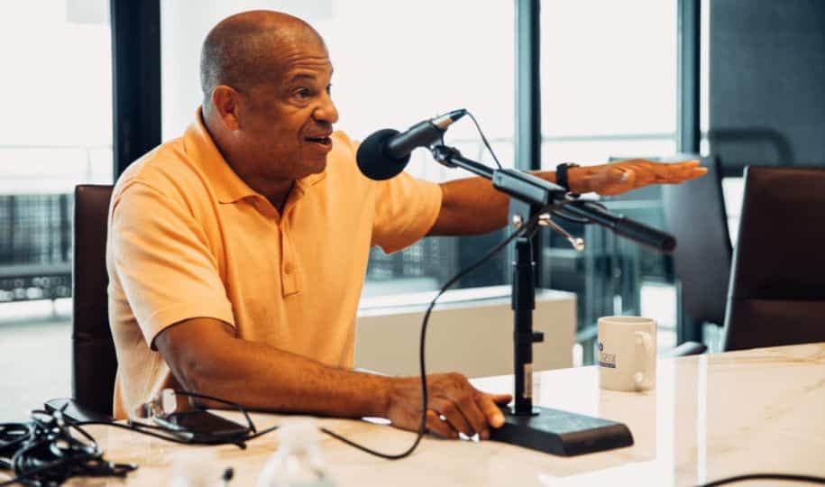 12 Facts About The Current Economics And Science Of Podcasting: Spotify ...